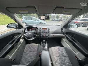 Grey Kia Ceed 2009 in Vilnius, with an engine capacity of 1.60 L and mileage of 207 thousand km for 1650 €, photo 13 on AUTOMOTO.COM.LV