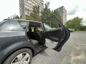 Grey Kia Ceed 2009 in Vilnius, with an engine capacity of 1.60 L and mileage of 207 thousand km for 1650 €, photo 14 on AUTOMOTO.COM.LV