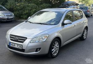 Pelēks Kia Ceed 2009 Viļņa, ar dzinēja tilpumu 1.60 L un nobraukumu 203 tūkst. km par 2650 €, foto  vietnē AUTOMOTO.COM.LV