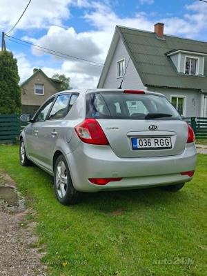 Grey Kia Ceed 2010 in Turi, with an engine capacity of 1.60 L and mileage of 294 thousand km for 2499 €, photo 13 on AUTOMOTO.COM.LV