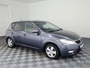 Pelēks Kia Ceed 2010 Tallina, ar dzinēja tilpumu 1.60 L un nobraukumu 169 tūkst. km par 1999 €, foto  vietnē AUTOMOTO.COM.LV