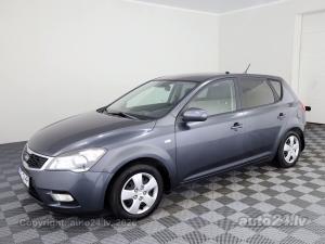 Pelēks Kia Ceed 2010 Tallina, ar dzinēja tilpumu 1.60 L un nobraukumu 169 tūkst. km par 1999 €, foto 3 vietnē AUTOMOTO.COM.LV