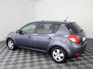 Pelēks Kia Ceed 2010 Tallina, ar dzinēja tilpumu 1.60 L un nobraukumu 169 tūkst. km par 1999 €, foto 5 vietnē AUTOMOTO.COM.LV