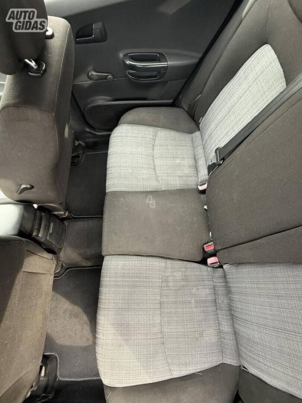 Grey Kia Ceed 2011 in Kaunas, with an engine capacity of 1.60 L and mileage of 294 thousand km for 2550 €, photo 9 on AUTOMOTO.COM.LV