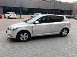 Grey Kia Ceed 2011 in Vilnius, with an engine capacity of 1.58 L and mileage of 234 thousand km for 1450 €, photo 5 on AUTOMOTO.COM.LV