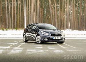 Pelēks Kia Ceed 2012 Rīga, ar dzinēja tilpumu 1.40 L un nobraukumu 290 tūkst. km par 3990 €, foto 2 vietnē AUTOMOTO.COM.LV