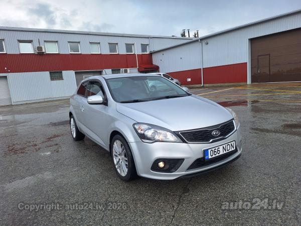 Kia Ceed 2012 Tallina vietnē Pelēks Kia Ceed 2012 Tallina, ar dzinēja tilpumu 1.60 L un nobraukumu 305 tūkst. km par 2399 €, foto 1 vietnē AUTOMOTO.COM.LV