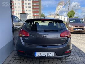 Grey Kia Ceed 2013 in Talsi, with an engine capacity of 1.40 L and mileage of 200 thousand km for 3700 €, photo 5 on AUTOMOTO.COM.LV