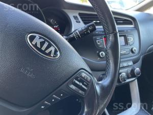 Grey Kia Ceed 2013 in Talsi, with an engine capacity of 1.40 L and mileage of 200 thousand km for 3700 €, photo 16 on AUTOMOTO.COM.LV
