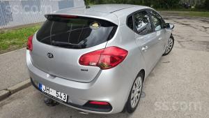 Pelēks Kia Ceed 2013 Rīga, ar dzinēja tilpumu 1.60 L un nobraukumu 150 tūkst. km par 4500 €, foto 7 vietnē AUTOMOTO.COM.LV