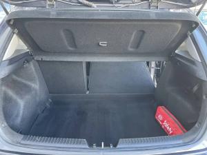 Grey Kia Ceed 2013 in Talsi, with an engine capacity of 1.40 L and mileage of 200 thousand km for 3700 €, photo 6 on AUTOMOTO.COM.LV