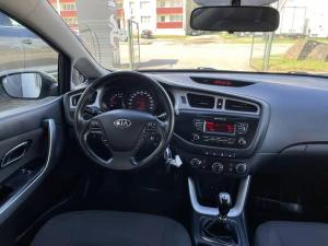 Grey Kia Ceed 2013 in Talsi, with an engine capacity of 1.40 L and mileage of 200 thousand km for 3700 €, photo 8 on AUTOMOTO.COM.LV