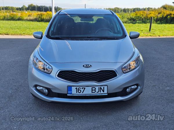 Pelēks Kia Ceed 2013 Tartu, ar dzinēja tilpumu 1.40 L un nobraukumu 238 tūkst. km par 4500 €, foto 3 vietnē AUTOMOTO.COM.LV
