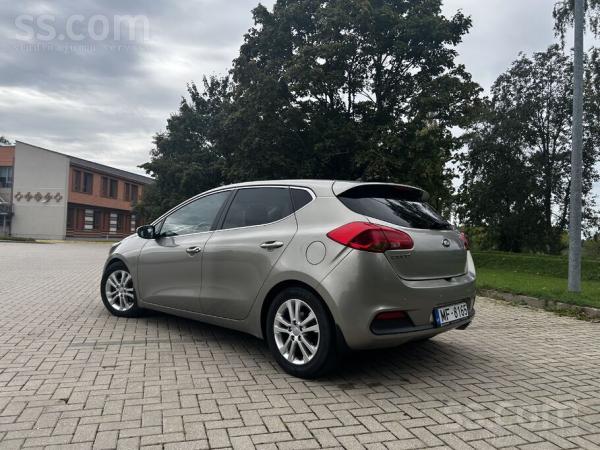 Pelēks Kia Ceed 2013 Rīga, ar dzinēja tilpumu 1.60 L un nobraukumu 176 tūkst. km par 5650 €, foto 6 vietnē AUTOMOTO.COM.LV