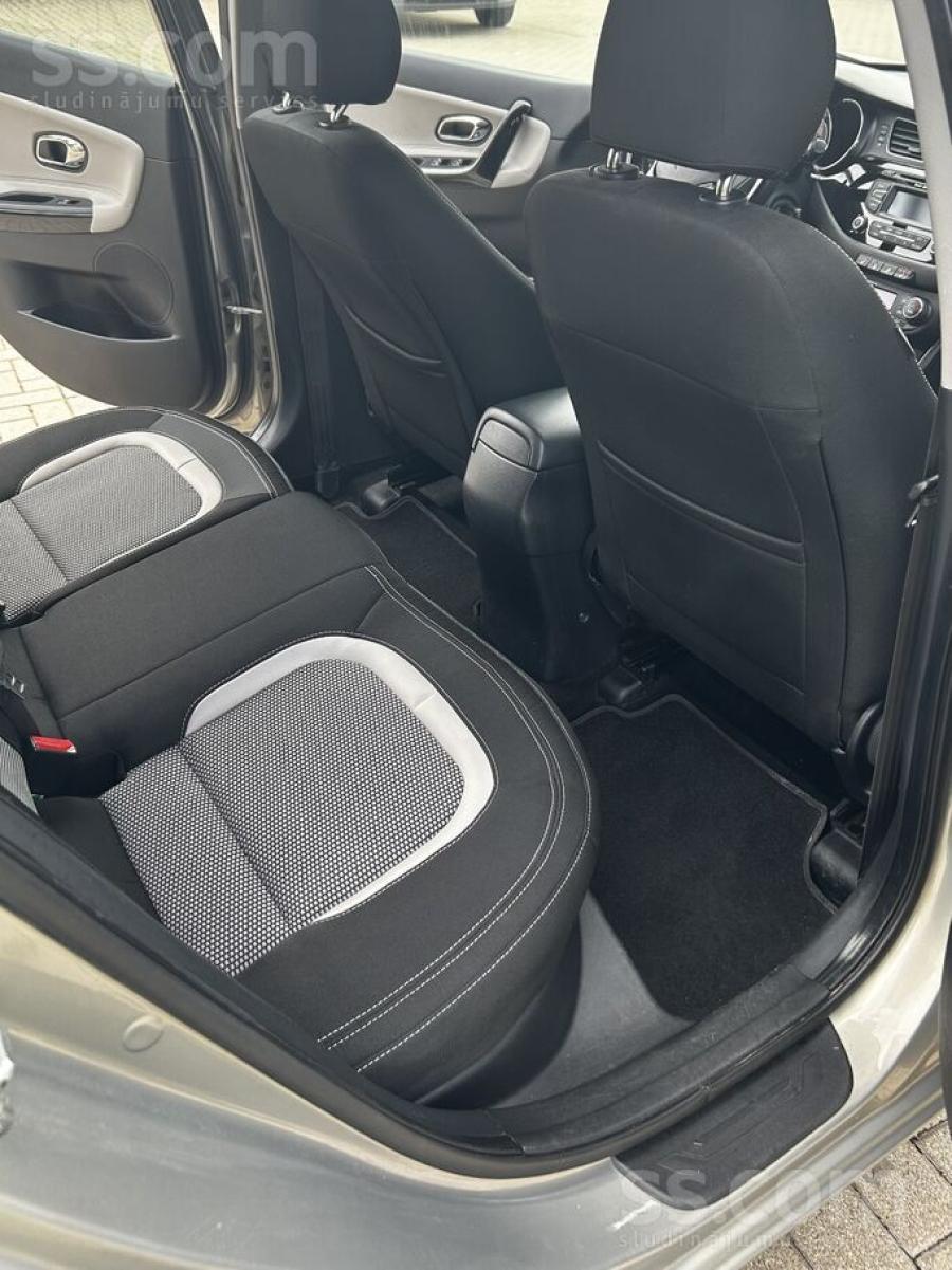 Pelēks Kia Ceed 2013 Rīga, ar dzinēja tilpumu 1.60 L un nobraukumu 176 tūkst. km par 5650 €, foto 11 vietnē AUTOMOTO.COM.LV