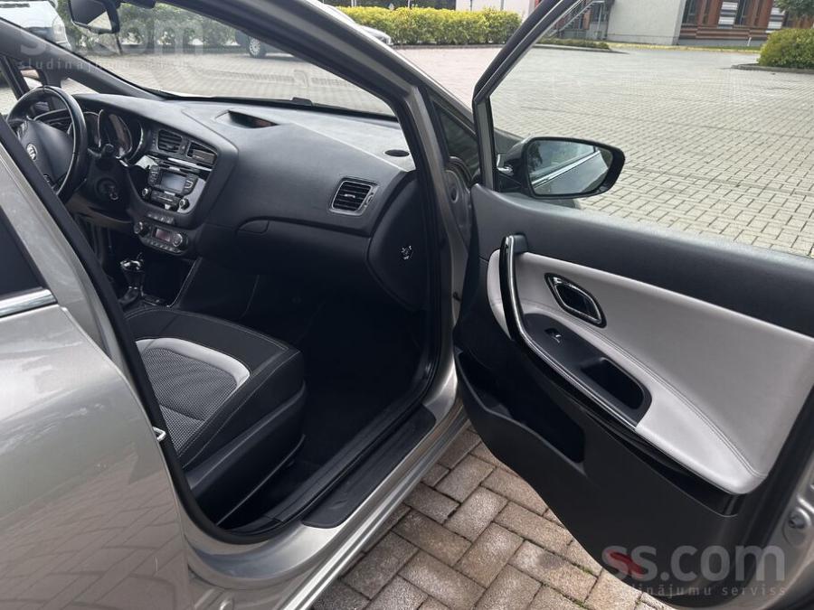 Pelēks Kia Ceed 2013 Rīga, ar dzinēja tilpumu 1.60 L un nobraukumu 176 tūkst. km par 5650 €, foto 13 vietnē AUTOMOTO.COM.LV