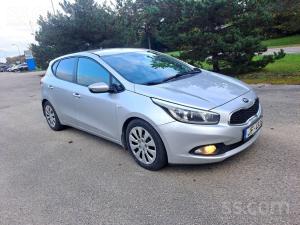 Pelēks Kia Ceed 2013 Jēkabpils, ar dzinēja tilpumu 1.60 L un nobraukumu 411 tūkst. km par 3000 €, foto 8 vietnē AUTOMOTO.COM.LV