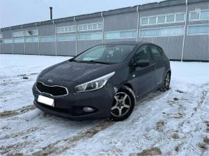 Grey Kia Ceed 2014 in Taurage, with an engine capacity of 1.37 L and mileage of 220 thousand km for 2450 €, photo 3 on AUTOMOTO.COM.LV