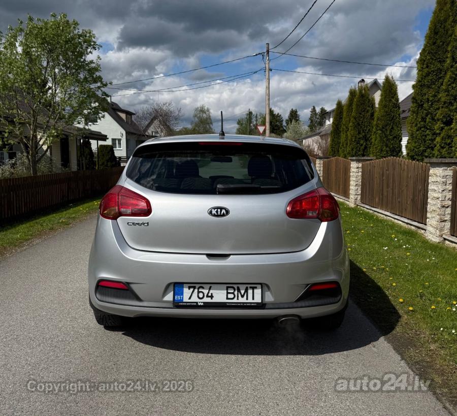 Pelēks Kia Ceed 2014 Tallina, ar dzinēja tilpumu 1.60 L un nobraukumu 136 tūkst. km par 6490 €, foto 5 vietnē AUTOMOTO.COM.LV
