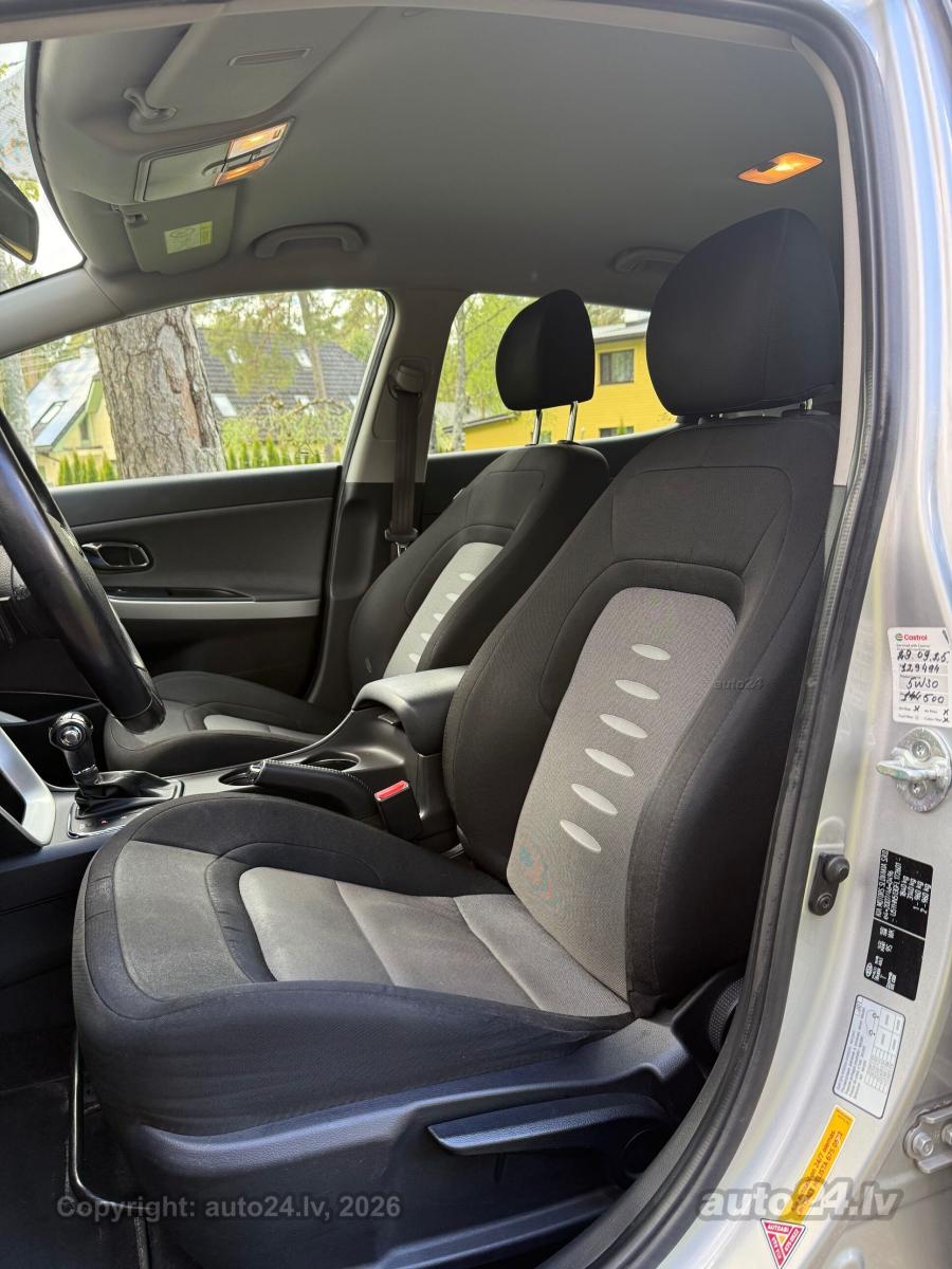 Pelēks Kia Ceed 2014 Tallina, ar dzinēja tilpumu 1.60 L un nobraukumu 136 tūkst. km par 6490 €, foto 9 vietnē AUTOMOTO.COM.LV