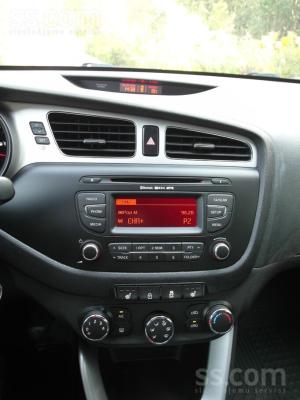 Pelēks Kia Ceed 2014 Rīga, ar dzinēja tilpumu 1.40 L un nobraukumu 166 tūkst. km par 3550 €, foto 22 vietnē AUTOMOTO.COM.LV