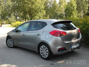 Pelēks Kia Ceed 2014 Rīga, ar dzinēja tilpumu 1.40 L un nobraukumu 166 tūkst. km par 3550 €, foto 4 vietnē AUTOMOTO.COM.LV