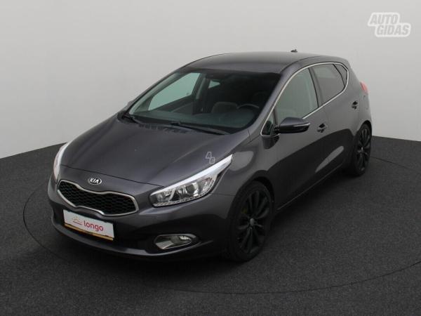 Grey Kia Ceed 2015 in Vilnius, with an engine capacity of 1.60 L and mileage of 212 thousand km for 7499 €, photo 1 on AUTOMOTO.COM.LV