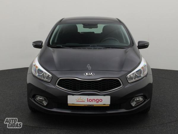 Grey Kia Ceed 2015 in Vilnius, with an engine capacity of 1.60 L and mileage of 212 thousand km for 7499 €, photo 3 on AUTOMOTO.COM.LV