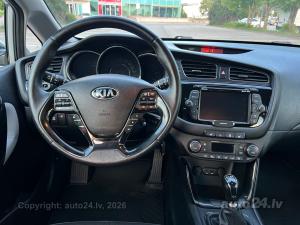 Grey Kia Ceed 2015 in Parnu, with an engine capacity of 1.40 L and mileage of 199 thousand km for 4990 €, photo 17 on AUTOMOTO.COM.LV