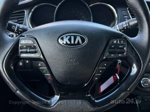 Grey Kia Ceed 2015 in Parnu, with an engine capacity of 1.40 L and mileage of 199 thousand km for 4990 €, photo 20 on AUTOMOTO.COM.LV