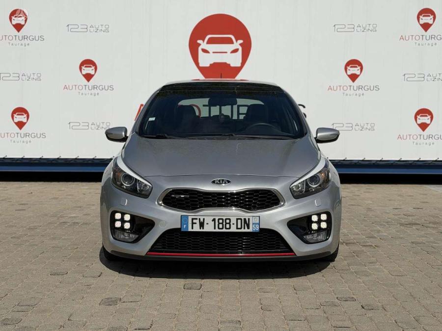 Pelēks Kia Ceed 2015 Tauragė, ar dzinēja tilpumu 1.59 L un nobraukumu 186 tūkst. km par 7900 €, foto 6 vietnē AUTOMOTO.COM.LV