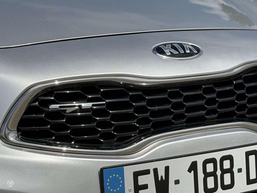 Pelēks Kia Ceed 2015 Tauragė, ar dzinēja tilpumu 1.59 L un nobraukumu 186 tūkst. km par 7900 €, foto 8 vietnē AUTOMOTO.COM.LV