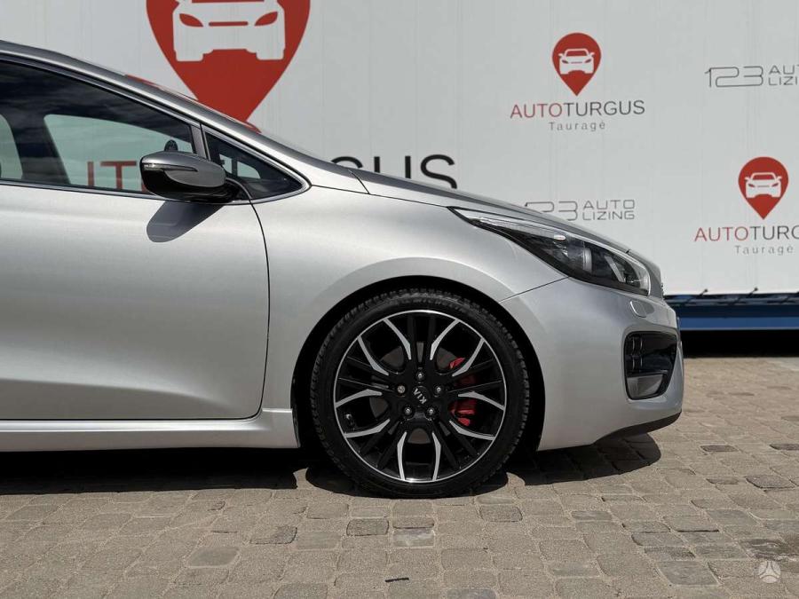 Pelēks Kia Ceed 2015 Tauragė, ar dzinēja tilpumu 1.59 L un nobraukumu 186 tūkst. km par 7900 €, foto 16 vietnē AUTOMOTO.COM.LV