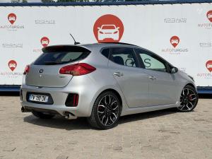 Pelēks Kia Ceed 2015 Tauragė, ar dzinēja tilpumu 1.59 L un nobraukumu 186 tūkst. km par 7900 €, foto 19 vietnē AUTOMOTO.COM.LV