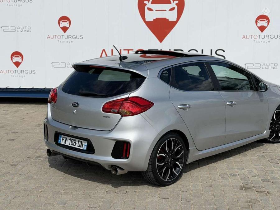 Pelēks Kia Ceed 2015 Tauragė, ar dzinēja tilpumu 1.59 L un nobraukumu 186 tūkst. km par 7900 €, foto 20 vietnē AUTOMOTO.COM.LV