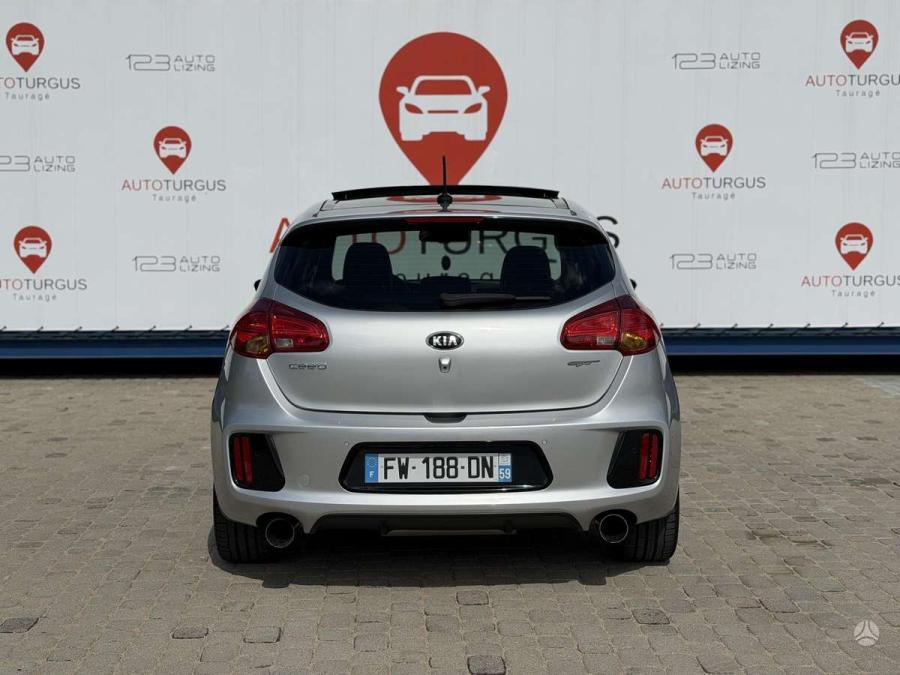 Pelēks Kia Ceed 2015 Tauragė, ar dzinēja tilpumu 1.59 L un nobraukumu 186 tūkst. km par 7900 €, foto 21 vietnē AUTOMOTO.COM.LV