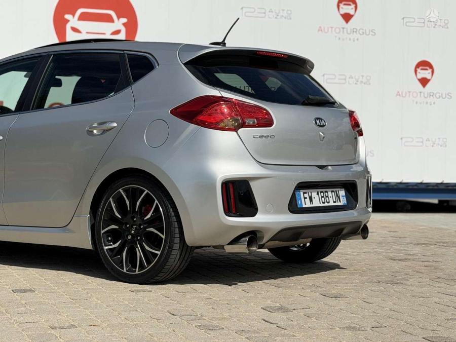 Pelēks Kia Ceed 2015 Tauragė, ar dzinēja tilpumu 1.59 L un nobraukumu 186 tūkst. km par 7900 €, foto 26 vietnē AUTOMOTO.COM.LV