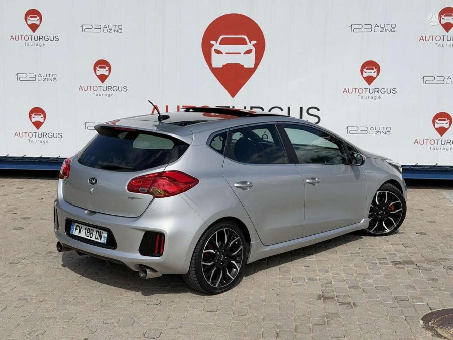 Pelēks Kia Ceed 2015 Tauragė, ar dzinēja tilpumu 1.59 L un nobraukumu 186 tūkst. km par 7900 €, foto 27 vietnē AUTOMOTO.COM.LV