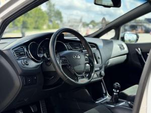 Pelēks Kia Ceed 2015 Tauragė, ar dzinēja tilpumu 1.59 L un nobraukumu 186 tūkst. km par 7900 €, foto 44 vietnē AUTOMOTO.COM.LV
