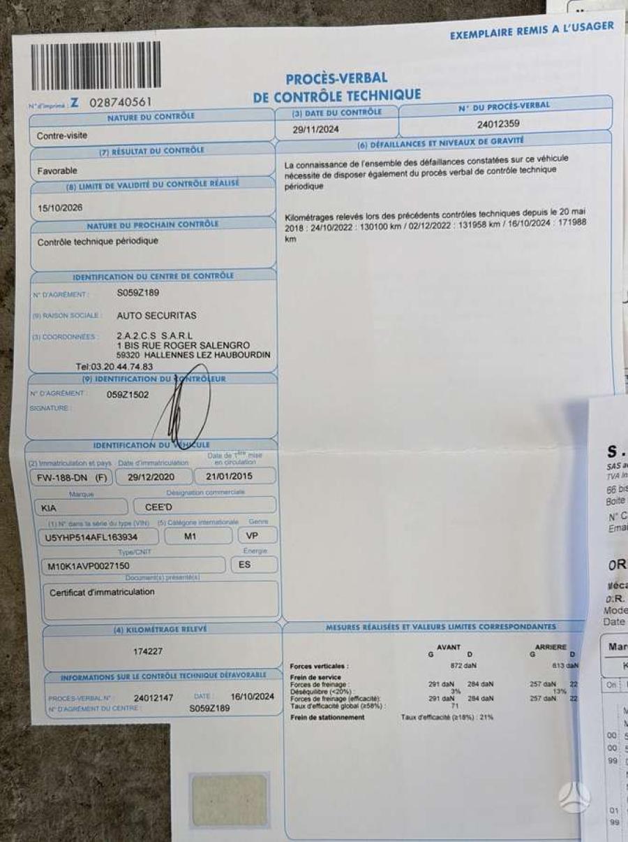 Pelēks Kia Ceed 2015 Tauragė, ar dzinēja tilpumu 1.59 L un nobraukumu 186 tūkst. km par 7900 €, foto 52 vietnē AUTOMOTO.COM.LV