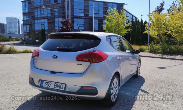 Pelēks Kia Ceed 2015 Tallina, ar dzinēja tilpumu 1.40 L un nobraukumu 214 tūkst. km par 4699 €, foto 6 vietnē AUTOMOTO.COM.LV