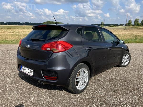 Pelēks Kia Ceed 2016 Talsi, ar dzinēja tilpumu 1.40 L un nobraukumu 165 tūkst. km par 5500 €, foto 3 vietnē AUTOMOTO.COM.LV
