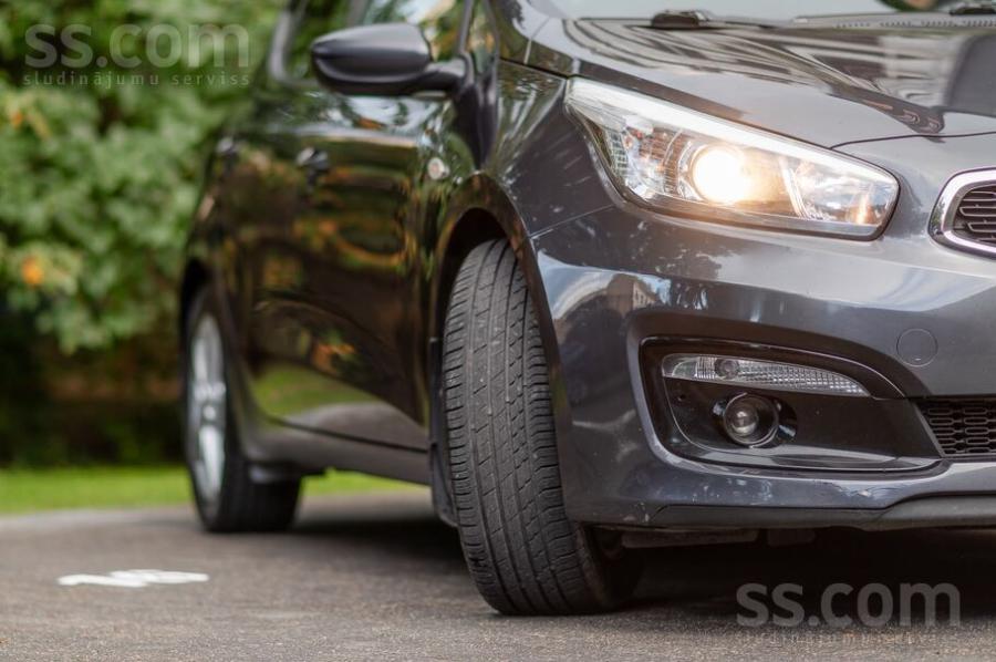 Pelēks Kia Ceed 2016 Rīga, ar dzinēja tilpumu 1.40 L un nobraukumu 212 tūkst. km par 4800 €, foto 7 vietnē AUTOMOTO.COM.LV