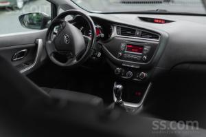 Pelēks Kia Ceed 2016 Rīga, ar dzinēja tilpumu 1.40 L un nobraukumu 212 tūkst. km par 4800 €, foto 10 vietnē AUTOMOTO.COM.LV