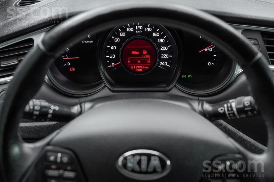 Pelēks Kia Ceed 2016 Rīga, ar dzinēja tilpumu 1.40 L un nobraukumu 212 tūkst. km par 4800 €, foto 11 vietnē AUTOMOTO.COM.LV