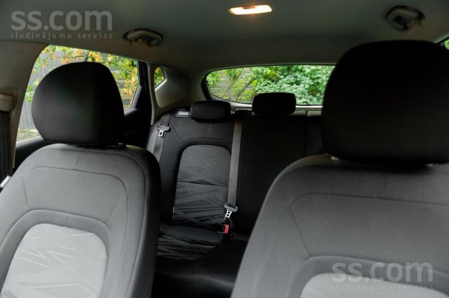 Grey Kia Ceed 2016 in Riga, with an engine capacity of 1.40 L and mileage of 212 thousand km for 4250 €, photo 14 on AUTOMOTO.COM.LV