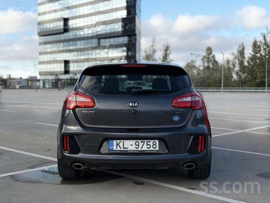 Pelēks Kia Ceed 2016 Rīga, ar dzinēja tilpumu 1.60 L un nobraukumu 76 tūkst. km par 8350 €, foto 6 vietnē AUTOMOTO.COM.LV