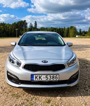 Pelēks Kia Ceed 2016 Rīga, ar dzinēja tilpumu 1.60 L un nobraukumu 209 tūkst. km par 3000 €, foto 3 vietnē AUTOMOTO.COM.LV