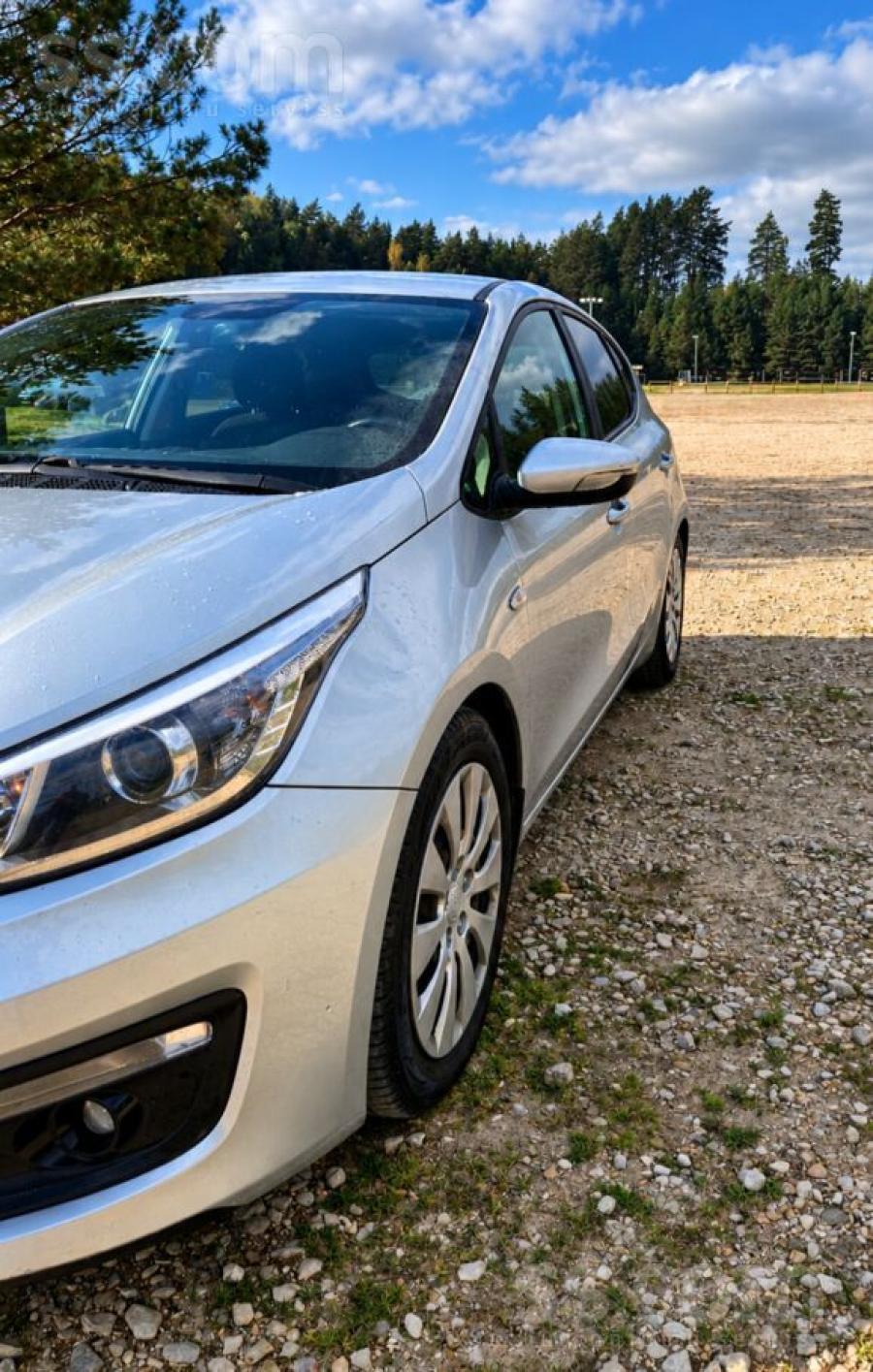Pelēks Kia Ceed 2016 Rīga, ar dzinēja tilpumu 1.60 L un nobraukumu 209 tūkst. km par 3000 €, foto 4 vietnē AUTOMOTO.COM.LV