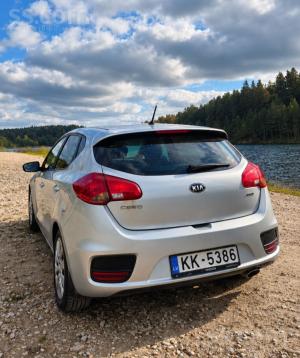 Pelēks Kia Ceed 2016 Rīga, ar dzinēja tilpumu 1.60 L un nobraukumu 209 tūkst. km par 3000 €, foto 5 vietnē AUTOMOTO.COM.LV